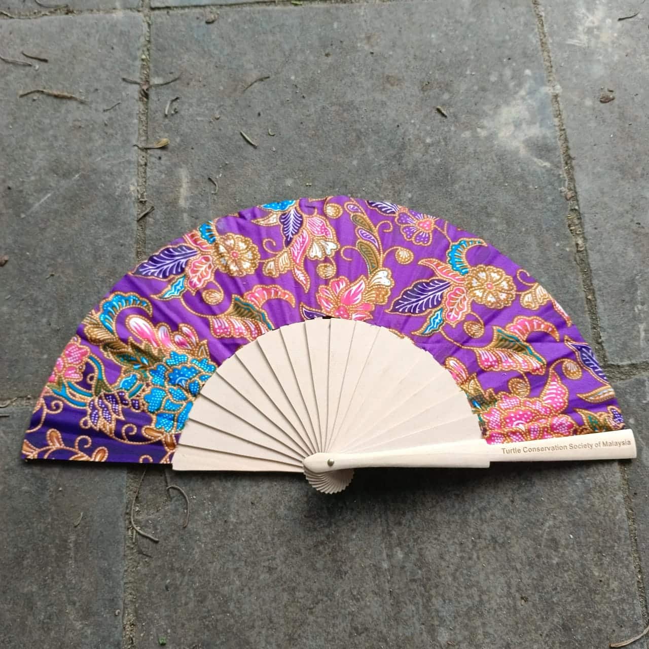 Batik Hand Fans • Turtle Conservation Society of Malaysia
